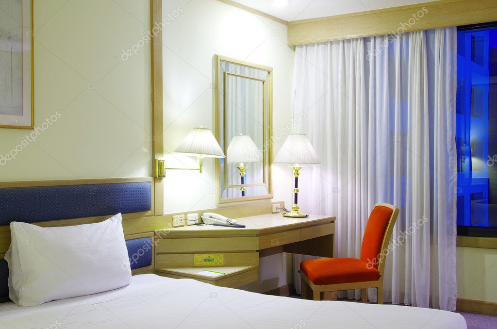 Hotel room — Stock Photo © Pakhnyushchyy #9479013