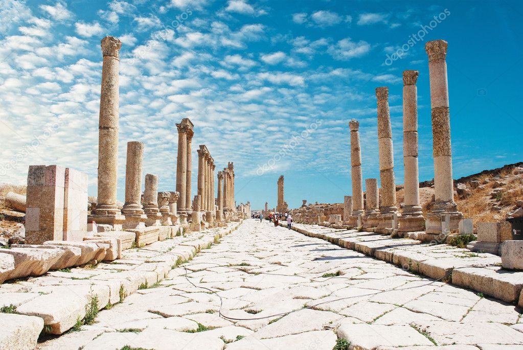 Ancient Jerash. Ruins of the Greco-Roman city of Gera at Jordan — Stock ...