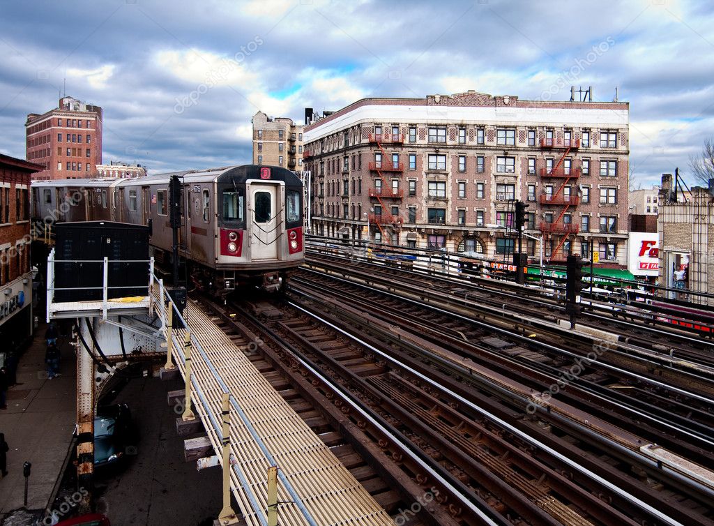 NYC Subway train riding through the Bronx – Stock Editorial Photo ...