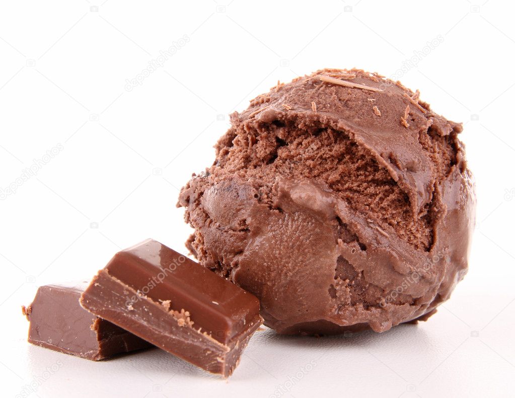 Aislado bocha de helado — Foto de Stock #9722580 — Depositphotos