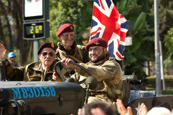 British soldier ww2 Stock Photos, Royalty Free British soldier ww2 ...