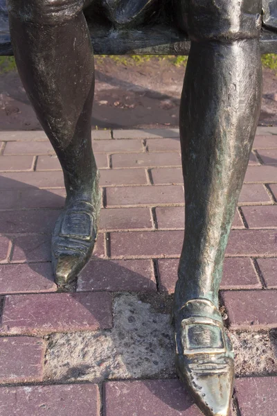 Statue feet Stock Photos, Royalty Free Statue feet Images | Depositphotos