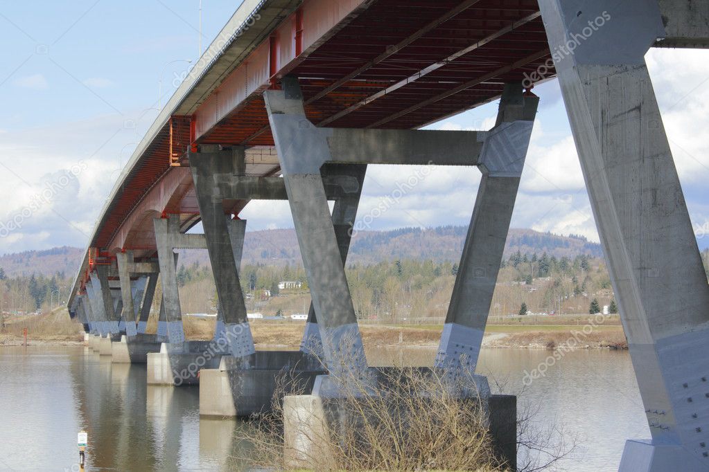 Support Beams Of The Bridge - The Best Picture Of Beam