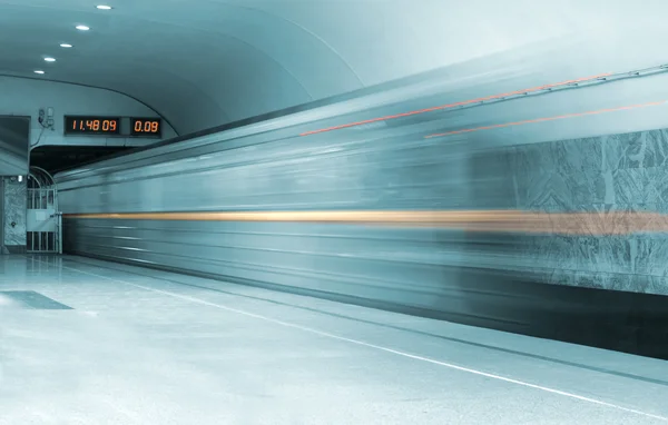 Metro window Pictures, Metro window Stock Photos & Images | Depositphotos®