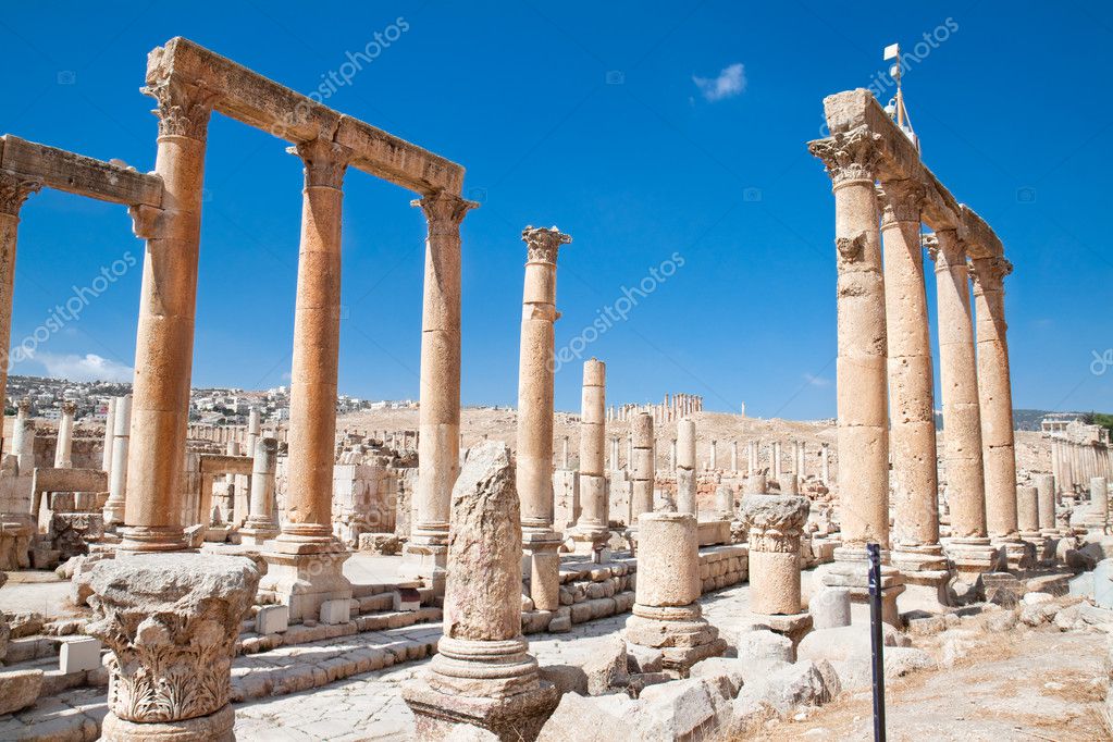 The Cardo Maximus ( Colonnaded Street). Roman ancient city of Geraza ...
