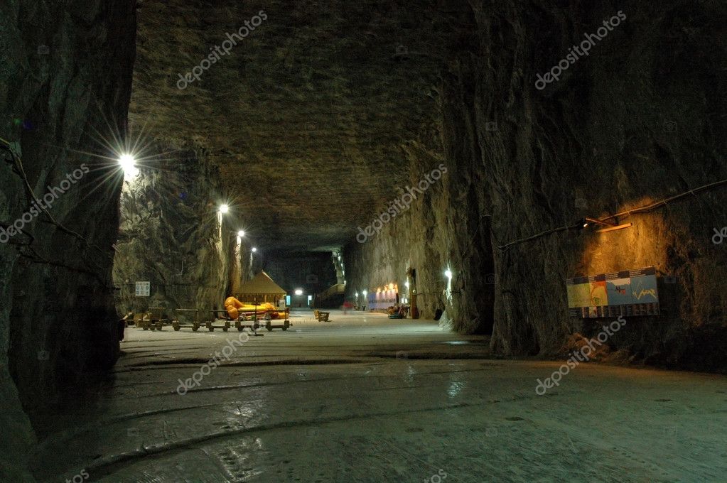 Praid (Parajd) mina de sal subterránea — Foto de stock #8414185 © salajean