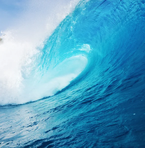 Blue Ocean Wave — Stock Photo © EpicStockMedia #8470447
