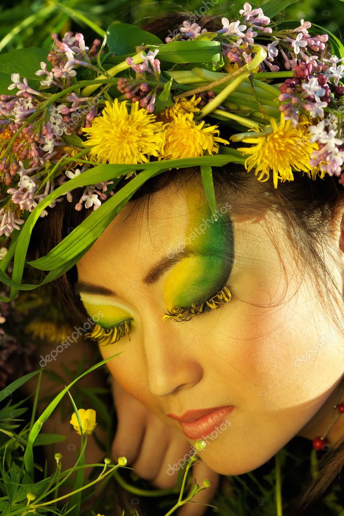 Asian woman with chaplet Stock Photo by ©igorkovalcuk 10471642