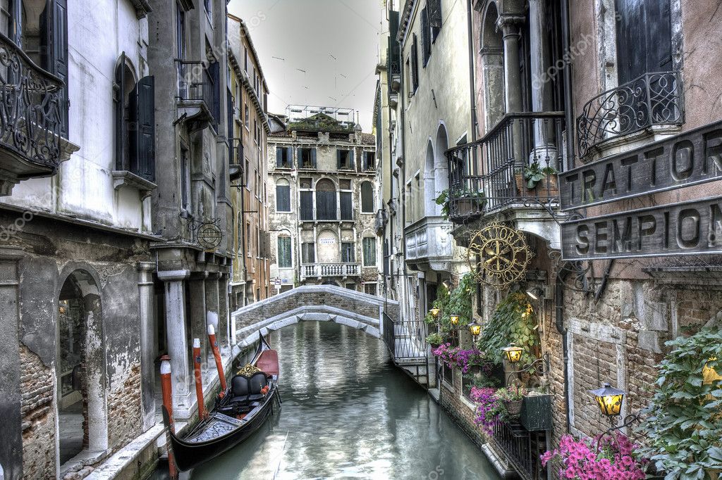 Urban scene in Venice — Stock Photo © Circumnavi #10632607